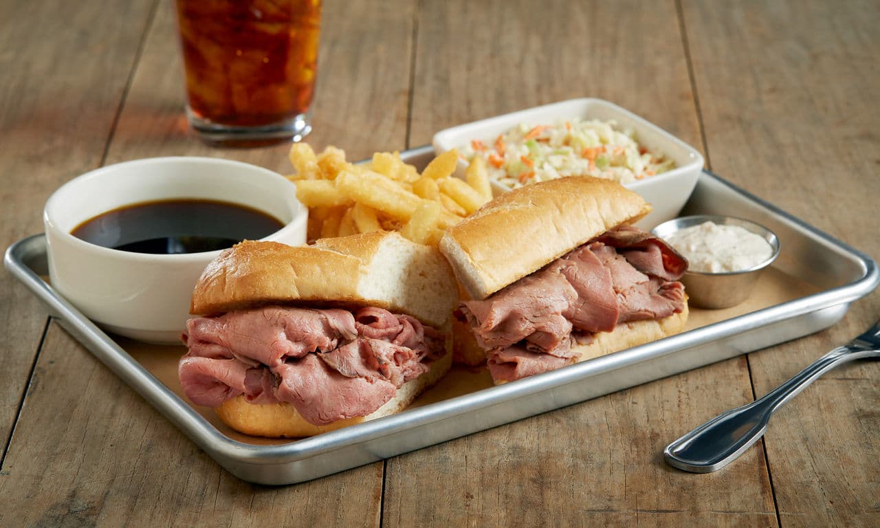 Classic Prime Rib Dip*