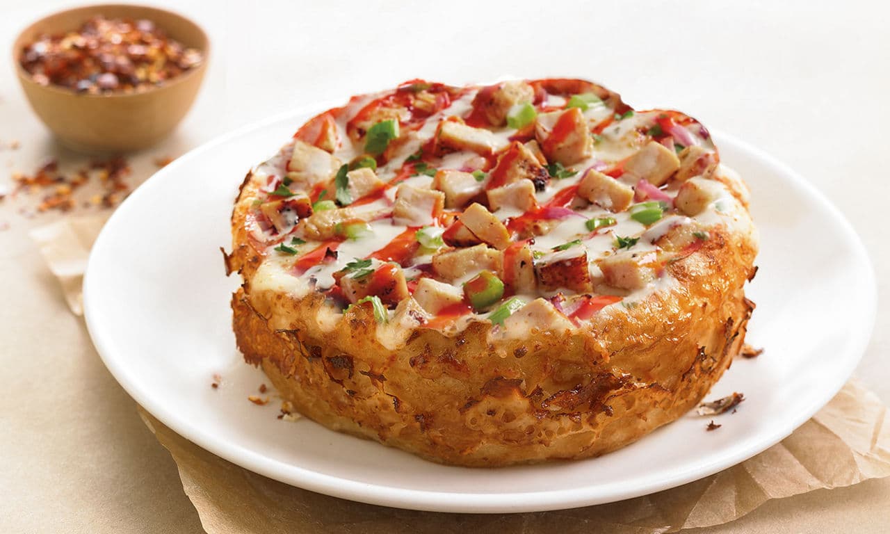 Buffalo Chicken Pizza | BJ's Signature Deep Dish Pizza | BJ's Menu